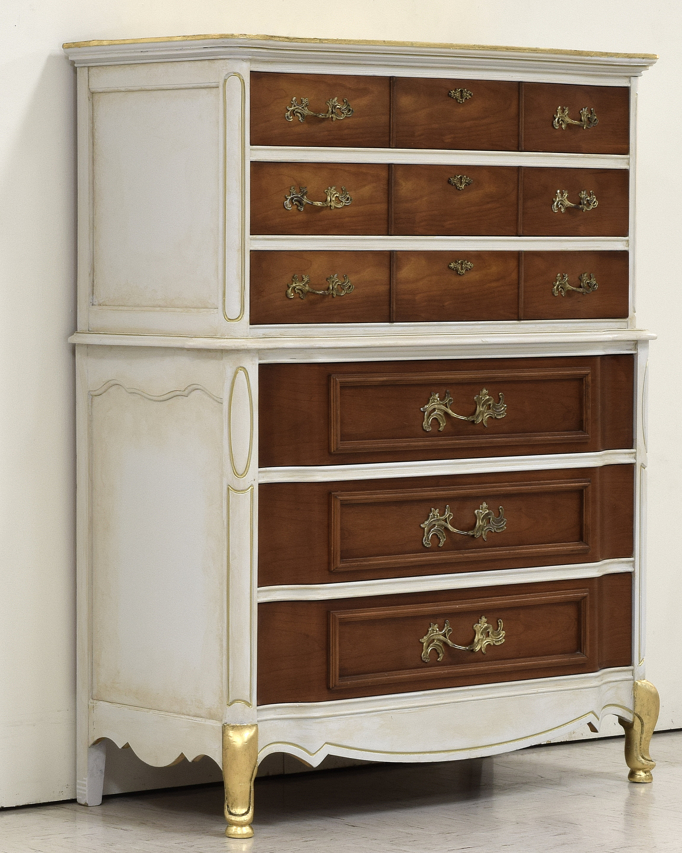 Bassett 6 Drawer Dresser